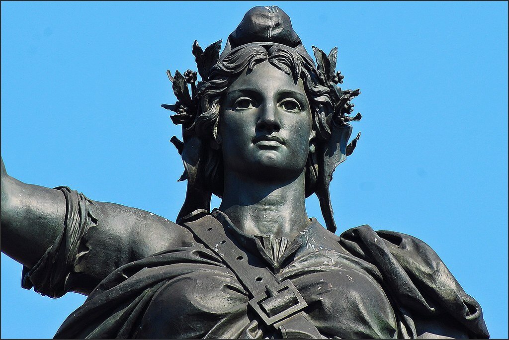 La véritable histoire de la Marianne 🇫🇷 - Sherpas