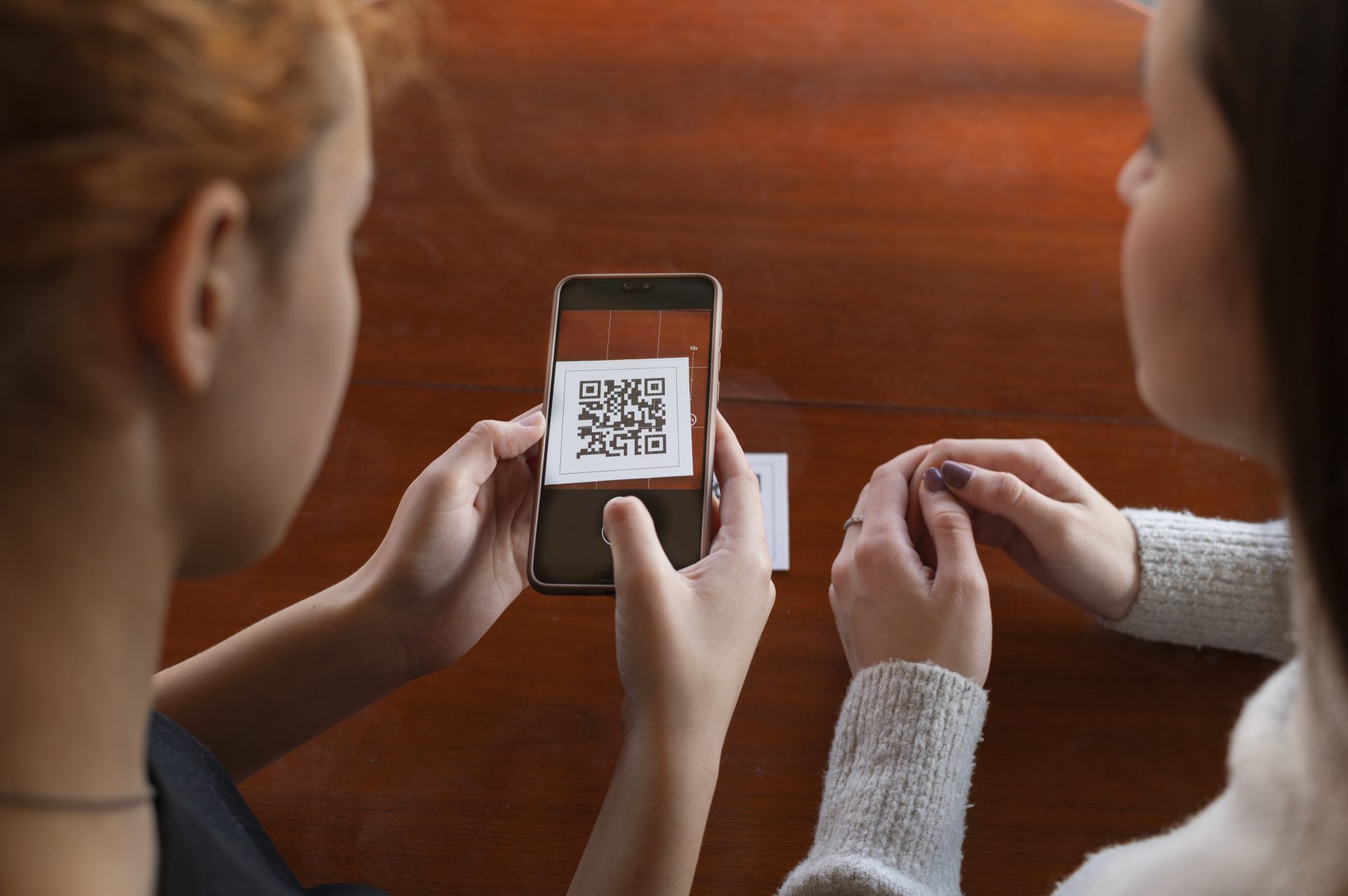 La véritable histoire du QR code 📱- Sherpas